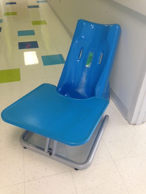 Deluxe Floor Sitter with tray | Children's Assistive Technology Service ...
