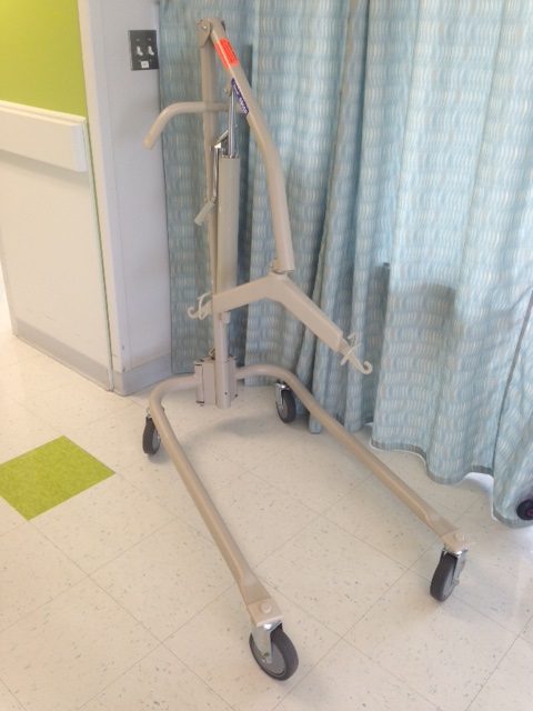 Hydraulic Patient Lift | Children's Assistive Technology Service (C.A.T.S.)