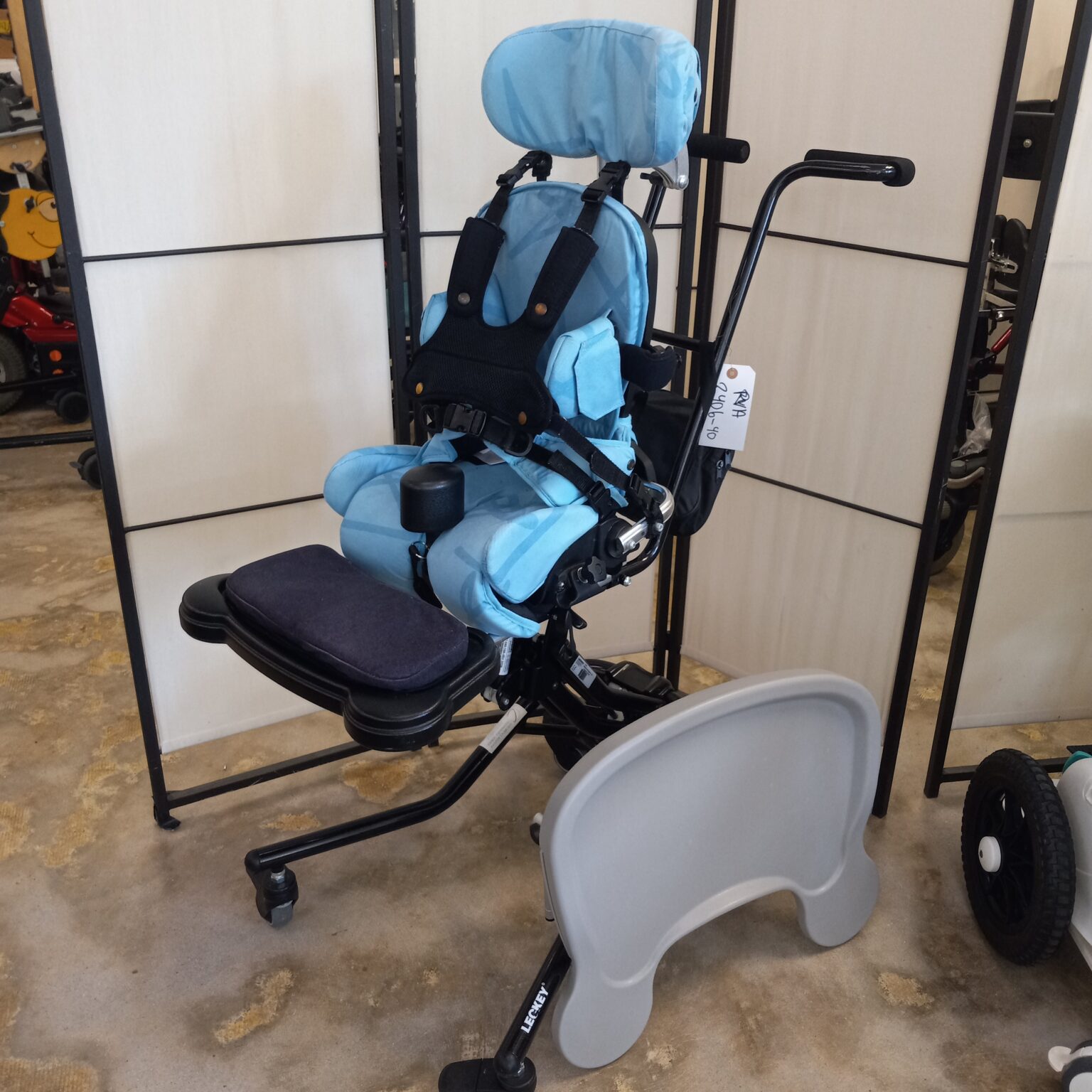 Adaptive Seating Archives | Children's Assistive Technology Service (C ...