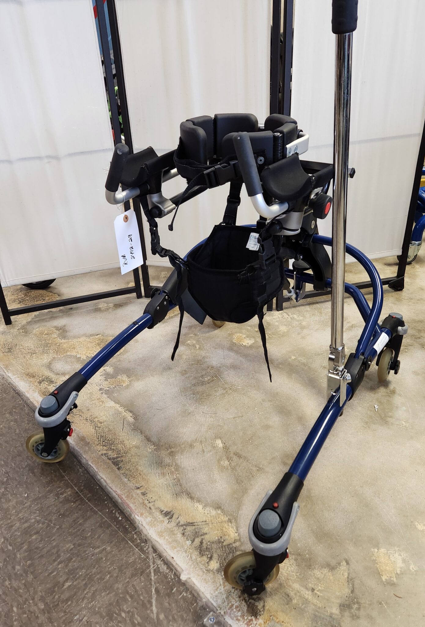 R82 'Mustang' Gait Trainer - Size 2 | Children's Assistive Technology ...