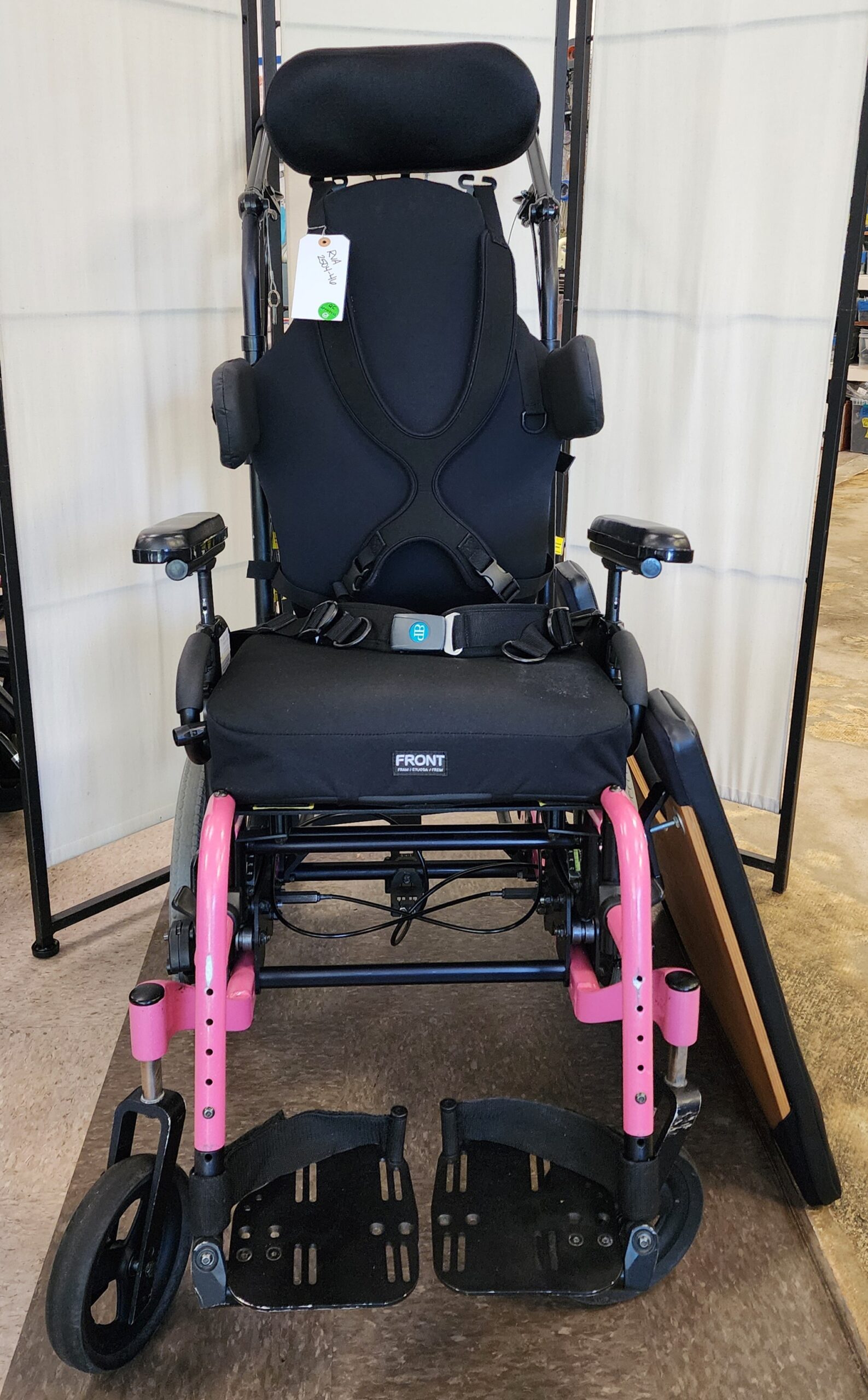 Quickie IRIS Tilt in space rigid frame wheelchair - 16" Wide | Children ...